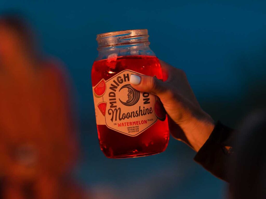 Beat The Heat With These Watermelon Moonshine Cocktails - Midnight Moon ...