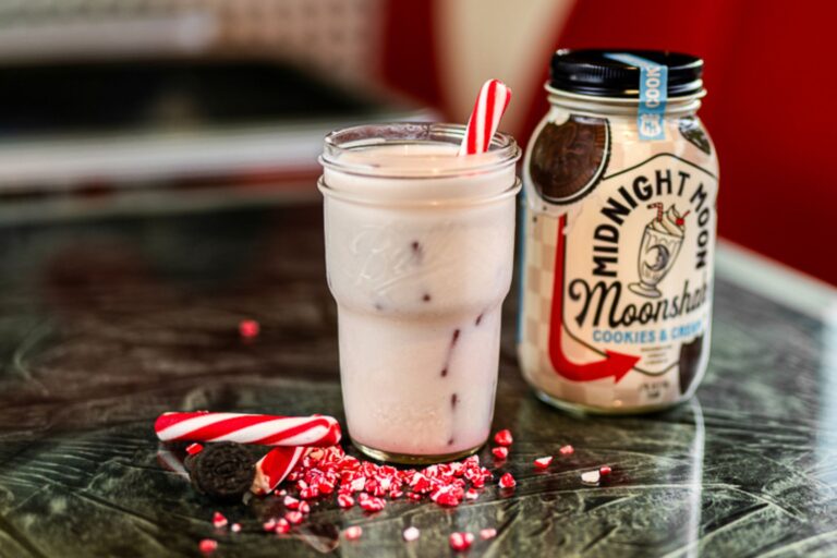 Creamy Moonshine Cocktail Recipes - Midnight Moon | All-American ...